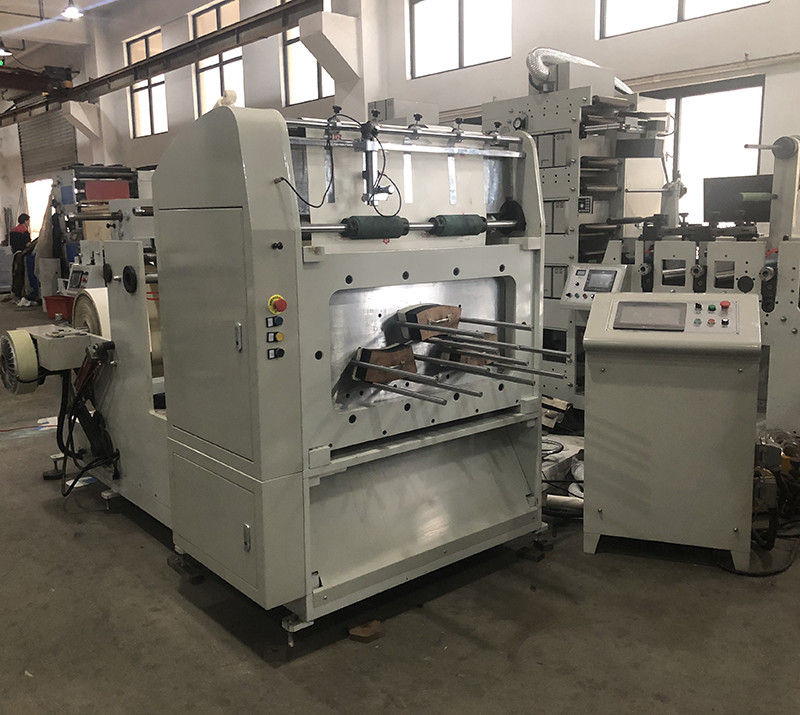 100-900g/M2 Paper Cup Punching Machine AC Servo Motor Roll Punching Machine